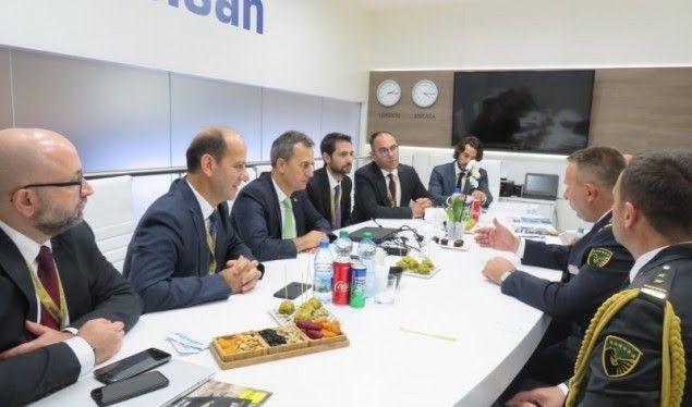 Lieutenant General Rama part of the Military Industry Fair in London ...