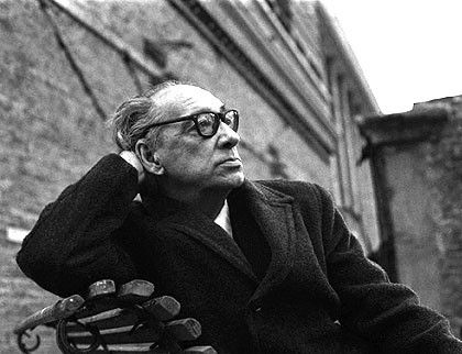 DERRKUCI - Telegrafi - Telegrafi