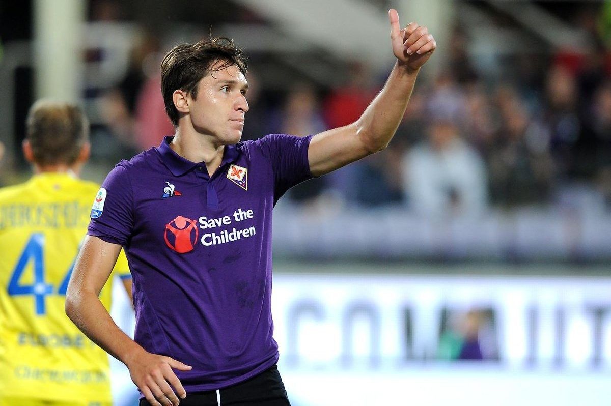 Italian and English giants in 'war' for Chiesa - Telegraph - Telegraph