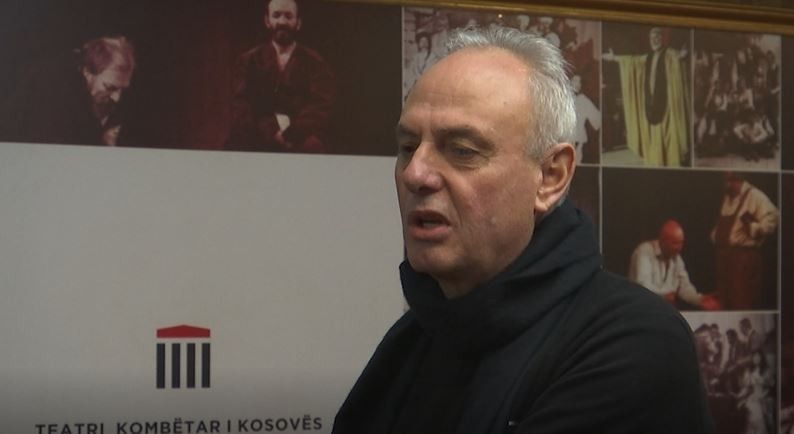 The National Theater spends 50 liters of oil per hour for heating, the ...