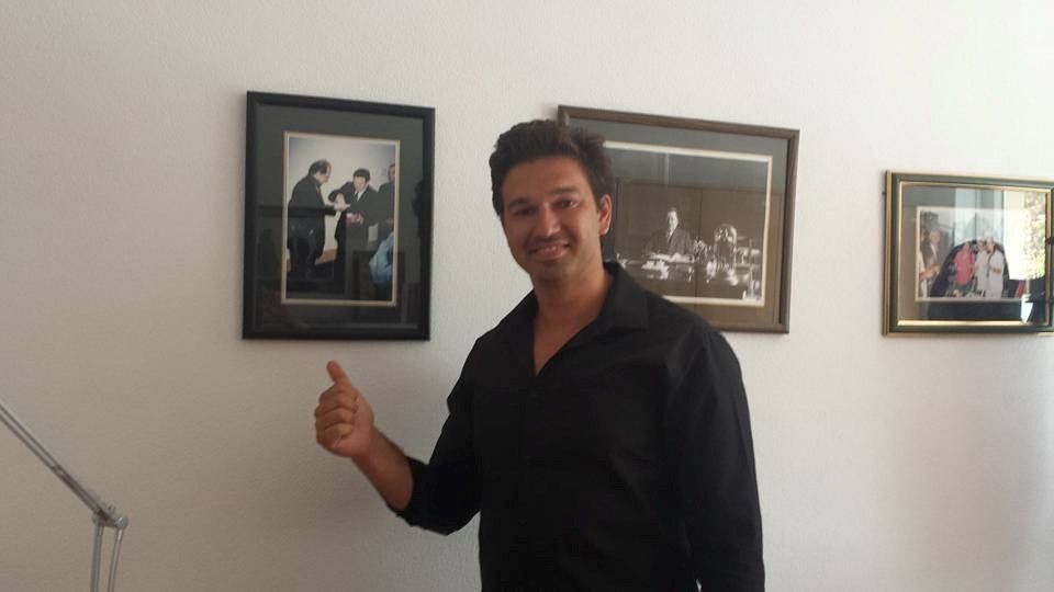 Flet Sami Musa, shqiptari që u zgjodh deputet në parlamentin e ...