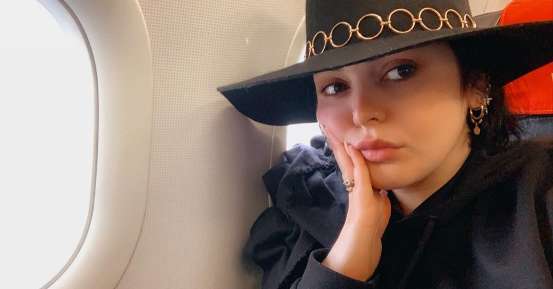 Fifi remembers the difficult beginnings in music 10 years ago: I was an ...