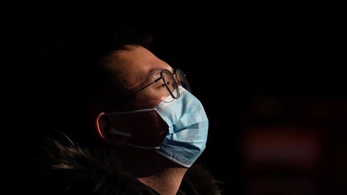 Can a face mask stop the transmission of the virus? Learn about this ...