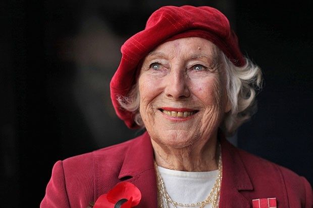 The legendary singer of the Second World War dies - Telegraph - Telegraph