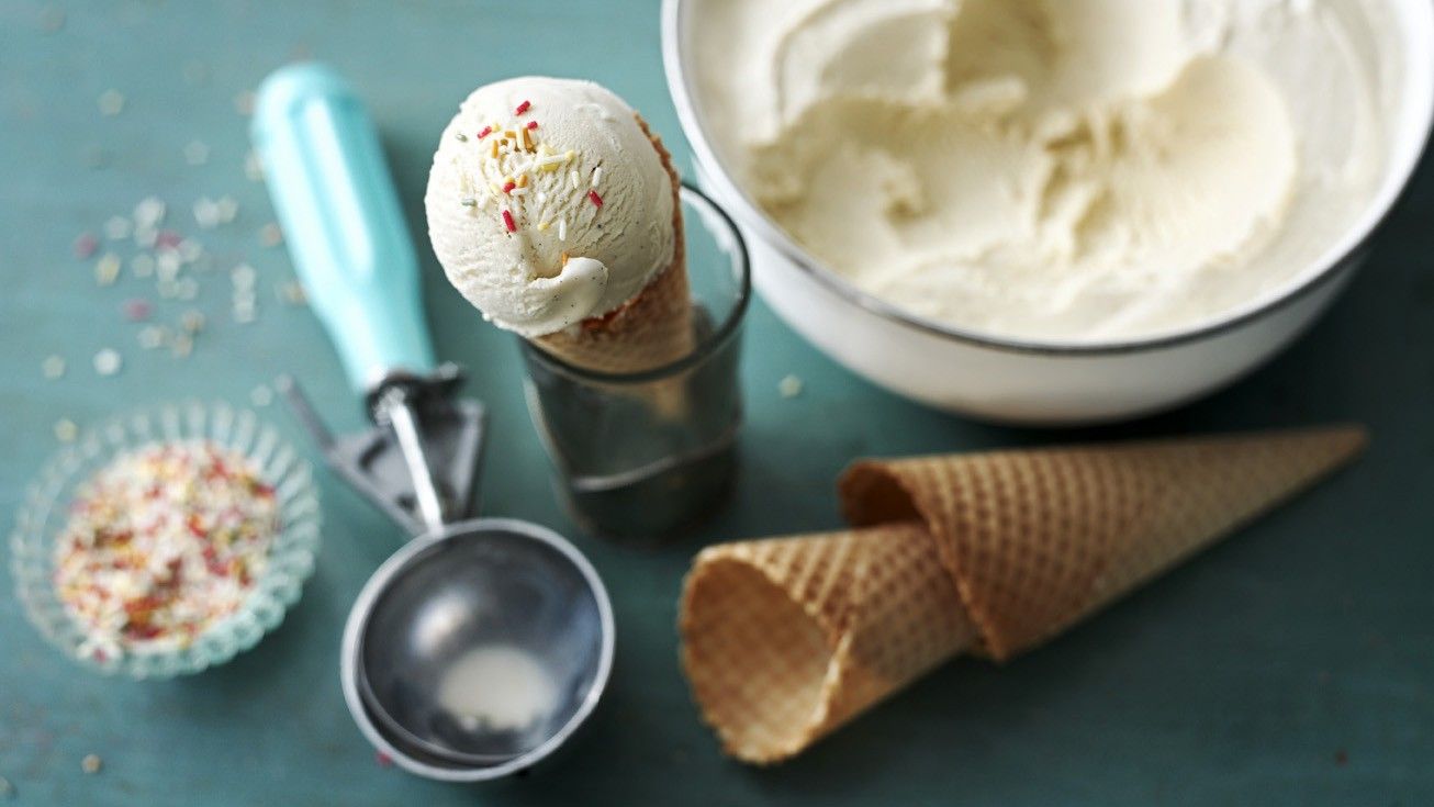Make the base for ice cream from four ingredients - Telegraph - Telegraph