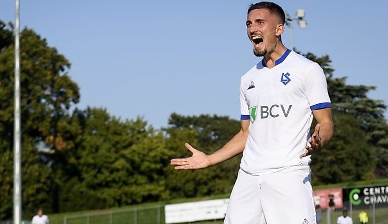 Andi Zeqiri on the verge of becoming official in Brighton - Telegraph ...