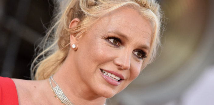 Britney Spears with special dedication to sons Sean Preston and Jayden ...