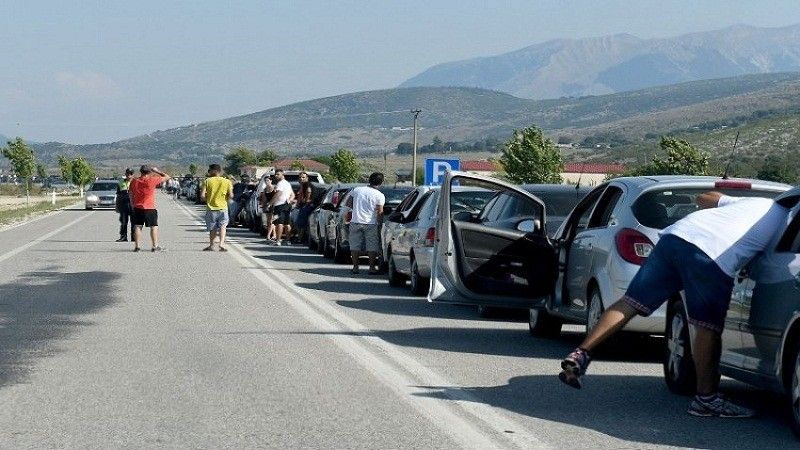 Greece decides to keep the border with Albania closed - Telegrafi ...