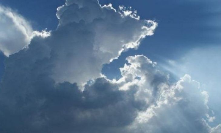 Clouds and sunny intervals today - Telegraph - Telegraph