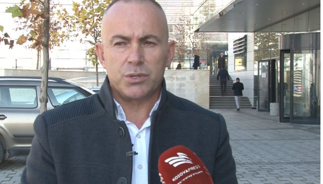 The Vetëvendosje branch in Podujevë reports Agim Veliu and his two ...