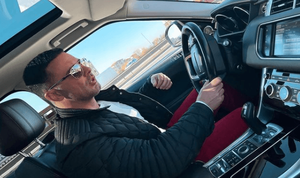 Robert Berisha says that Renee is his only love, after hints about the ...