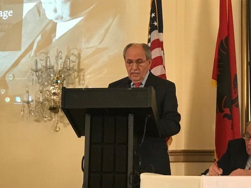 Albanians in Washington's attention - Telegraph - Telegraph