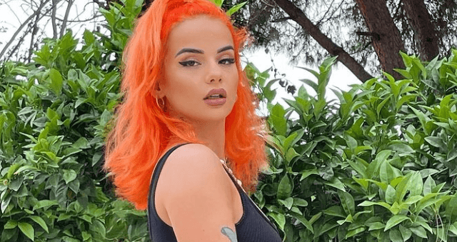 Rina Balaj happy after the news that Apple Maps changed the names of ...