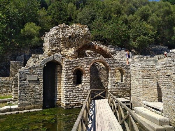 Butrinti, destinacioni i preferuar për turistët - Telegrafi - Telegrafi