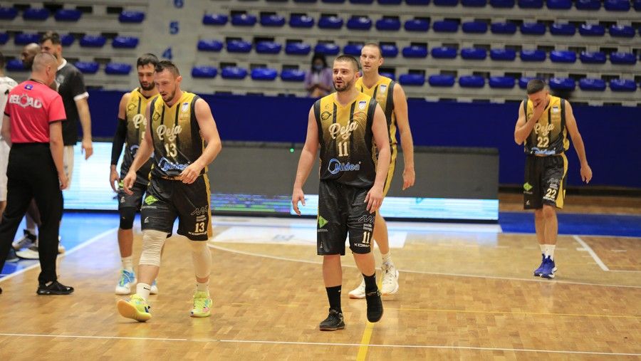 Fitore e lehtë për Pejën në përballje me Dritën - Telegrafi - Telegrafi