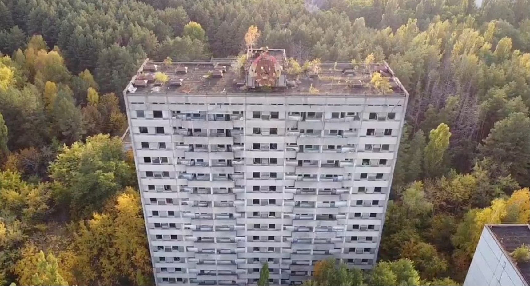 Chernobyl, the ghost town "frozen in time" - images of Pripyat ...