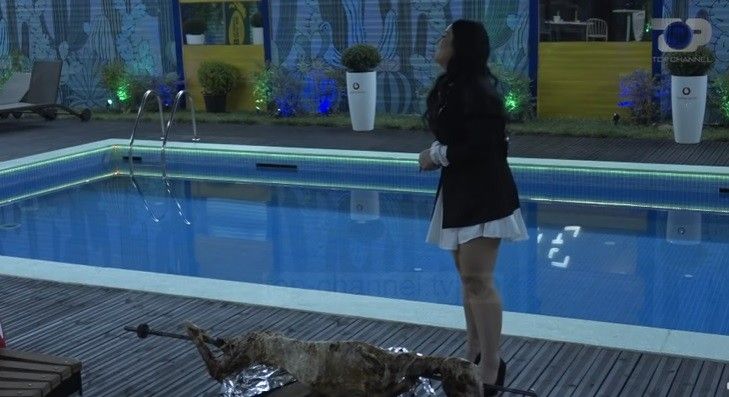 "Big Brother" brings home the long-sought meat to Fifi, the singer ...