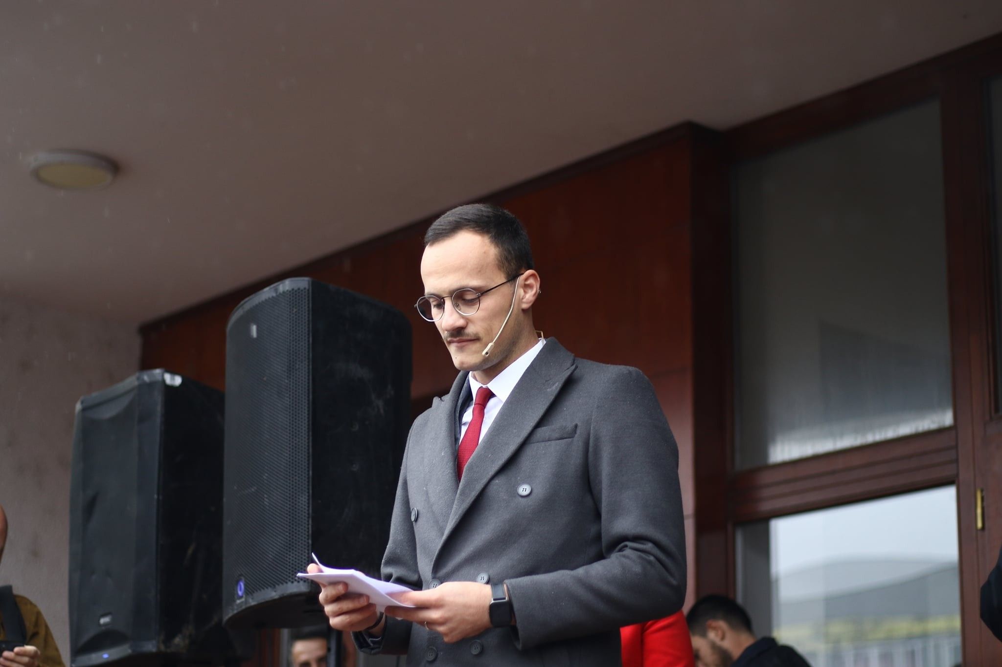 Alban Hyseni jep dorëheqje nga pozita e deputetit: Tani na presin ...