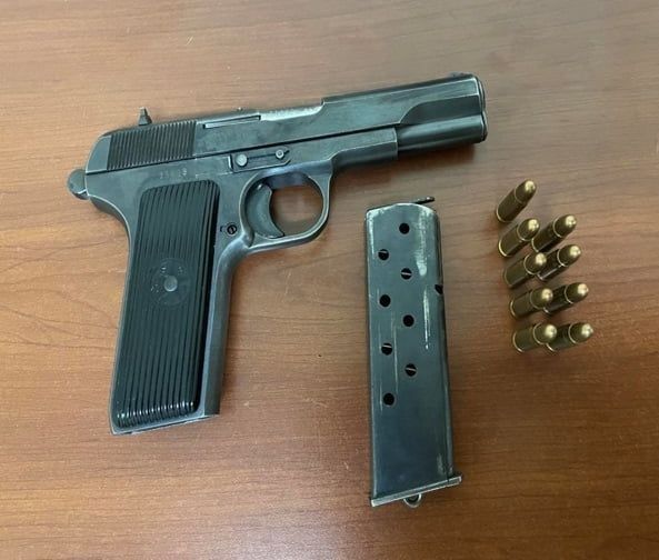 They gambled, possessed weapons and narcotic substances, 26 people were ...