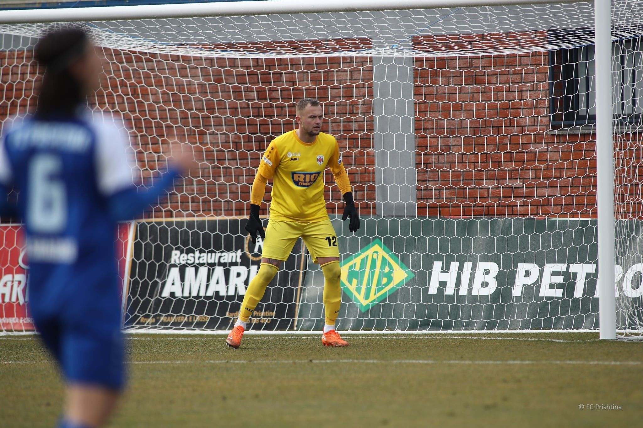 Goalkeeper Ardit Nika continues his contract with Pristina - Telegrafi ...