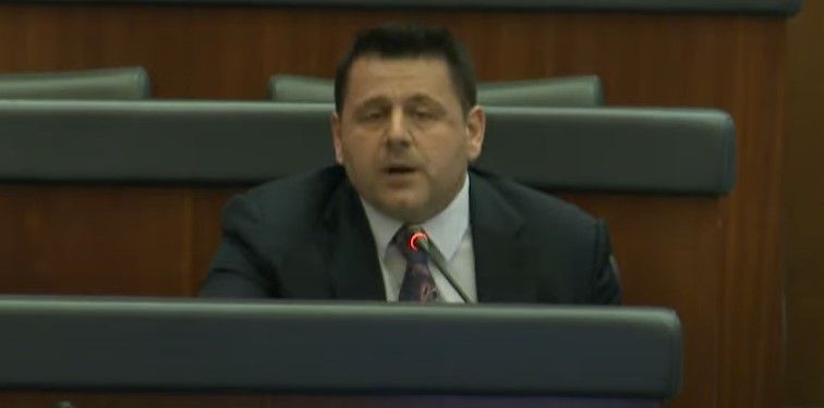 Bekë Berisha, Qeverisë: Për tri vite na keni përmendur shpenzimet e ...