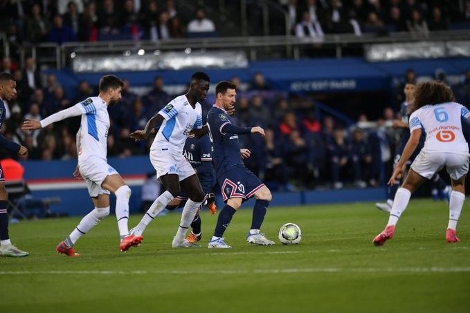 PSG triumphs minimally in the derby with Marseille - Telegrafi - Telegrafi