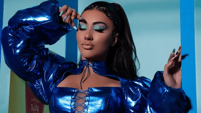 Melinda launches "All Night", comes attractive in the video clip ...