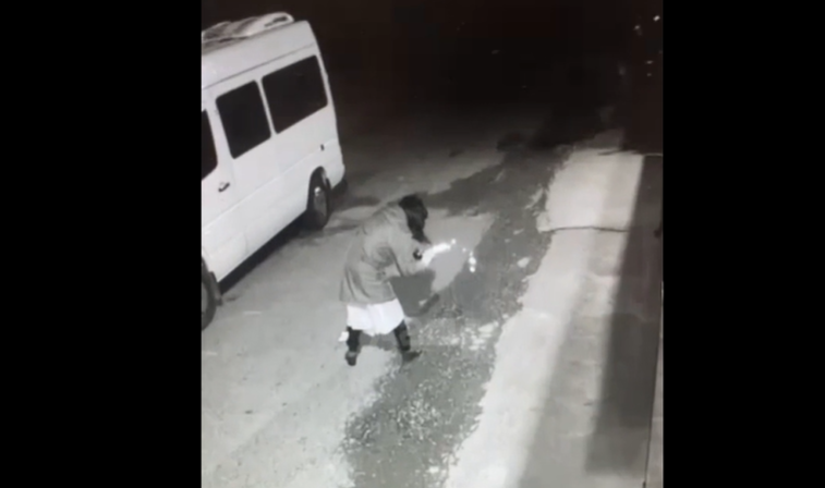 The images of the placing of tritol in the business and the police car ...