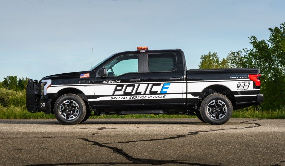 Ford builds F-150 Lightning Pro SSV, electric car intended especially ...