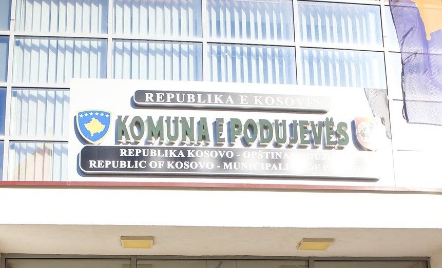The municipality of Podujeva organizes a meeting with farmers ...