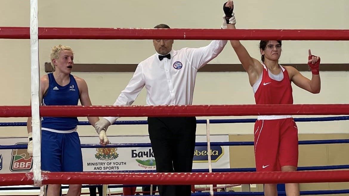 Donjeta Sadiku triumphs over the experienced French boxer and qualifies for the semifinals of ...