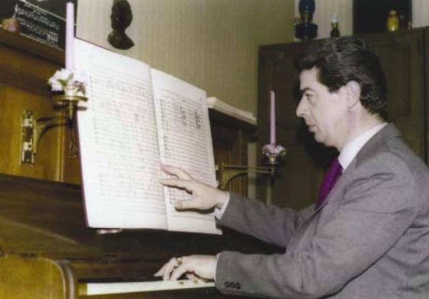 Ndahet nga jeta në moshën 88-vjeçare artisti Vinçenc Gjini - Telegrafi ...