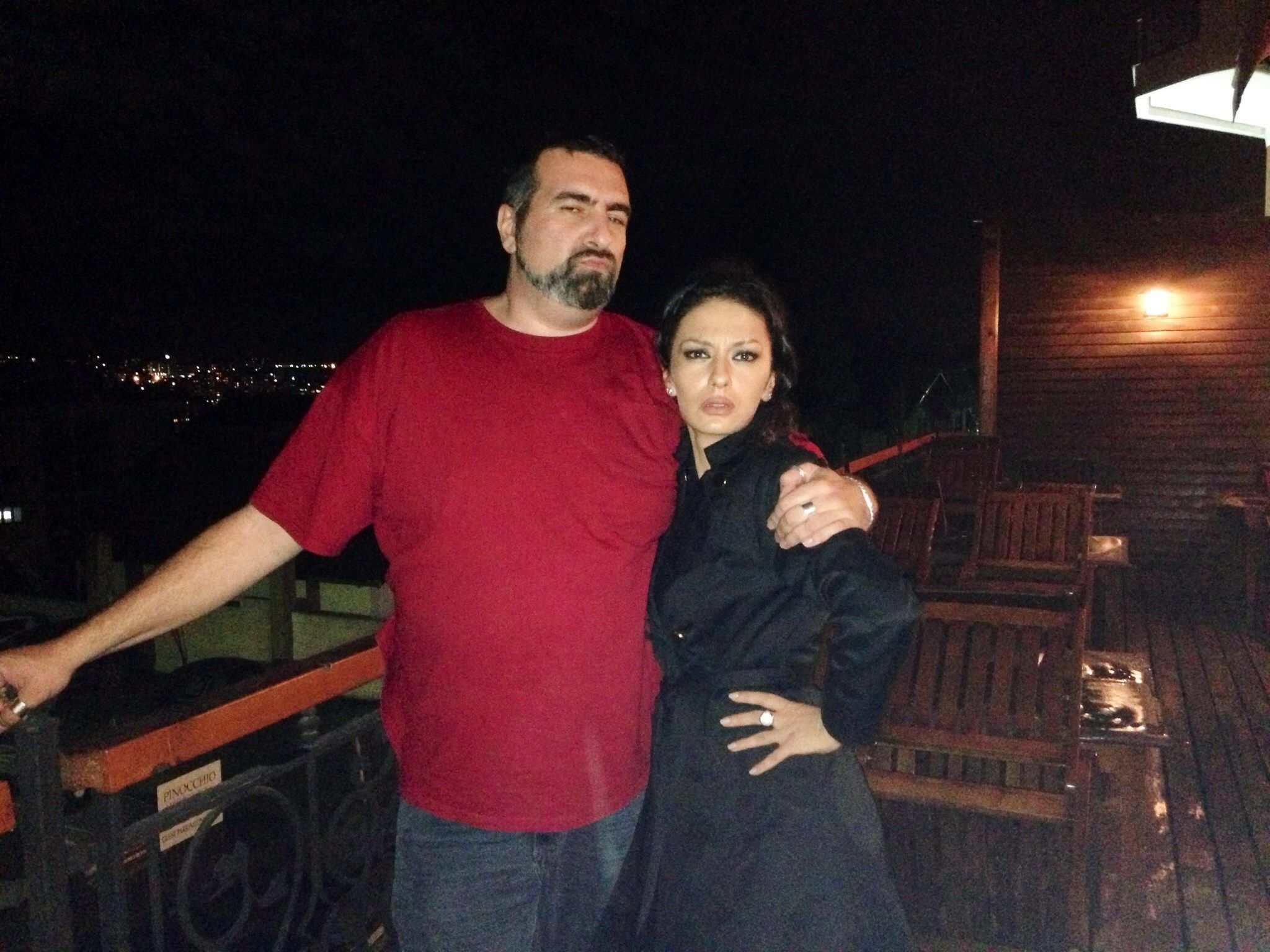 Fisnik and Adelina Ismaili meet and pose together: We challenge you to ...