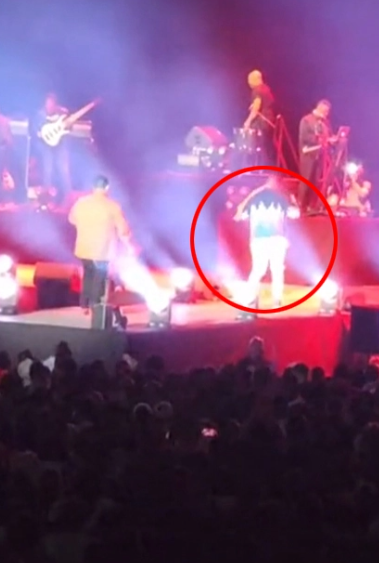 Singer Mikaben dies on stage during a concert in Paris - Telegraph ...