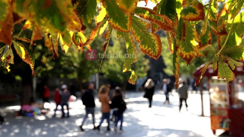 Mot i nxehtë deri në 24 gradë Celsius gjatë javës që po hyjmë ...