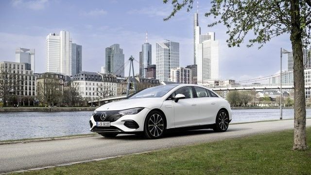 Mercedesi zbret çmimet në tregun kinez - Telegrafi - Telegrafi