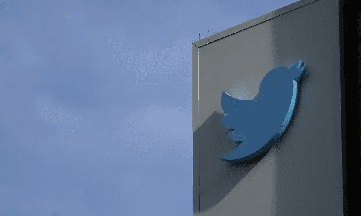 Twitter users urged to archive messages amid rumors of social network ...