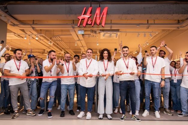 Emotion for the first H&M store in Pristina - Telegrafi - Telegrafi