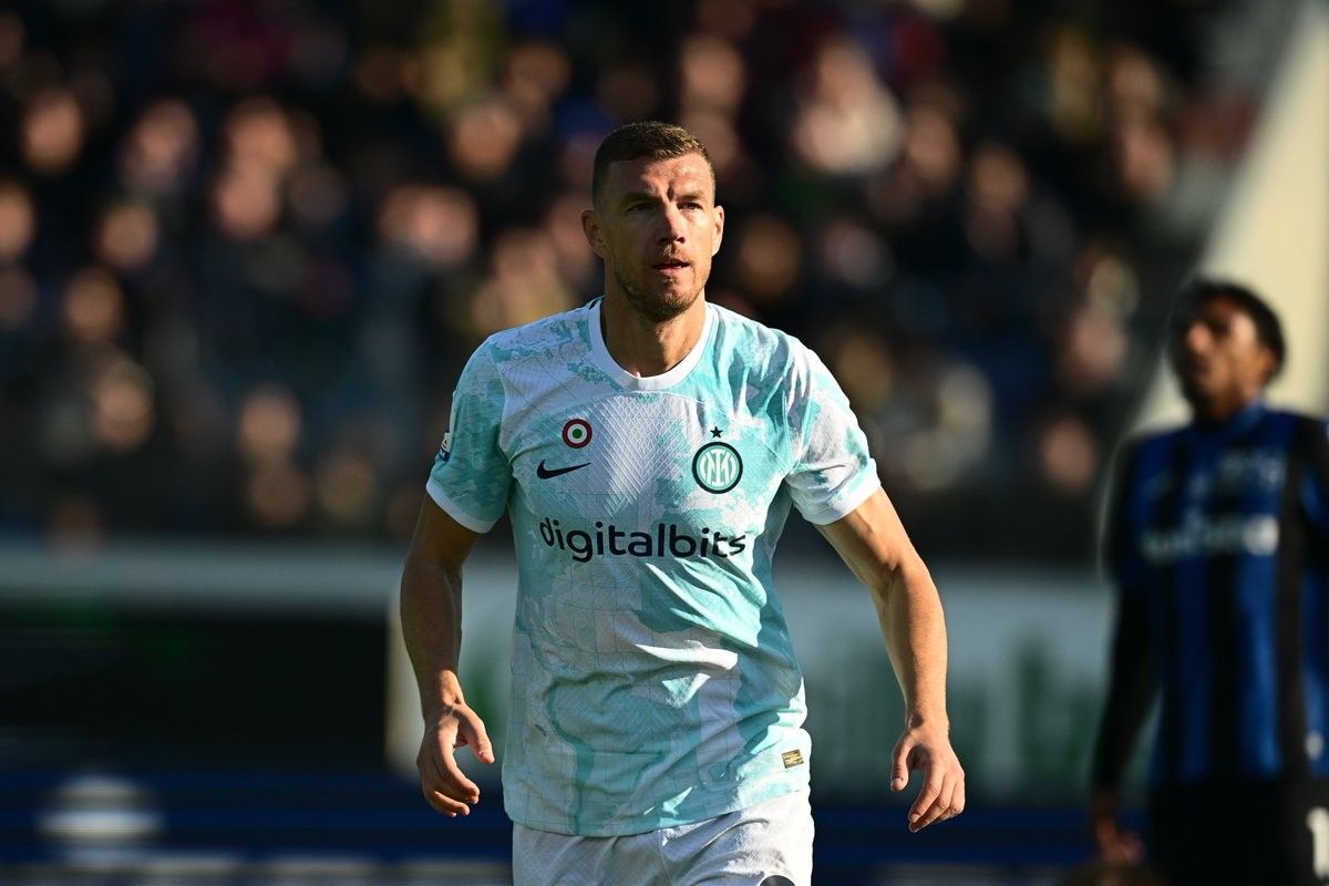Dzeko towards renewal with Inter - Telegrafi - Telegrafi