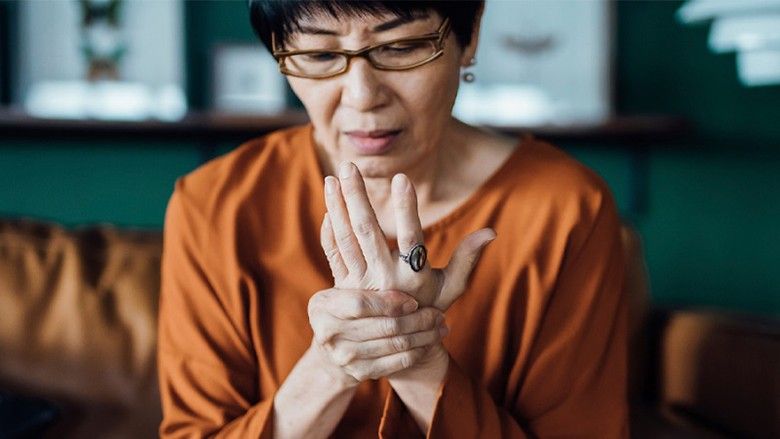 Mungesa e hekurit mund të shihet në pëllëmbët e dorës - Telegrafi ...