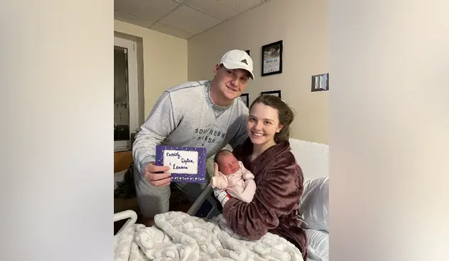 The baby in Alabama was born on the same date as her parents ...