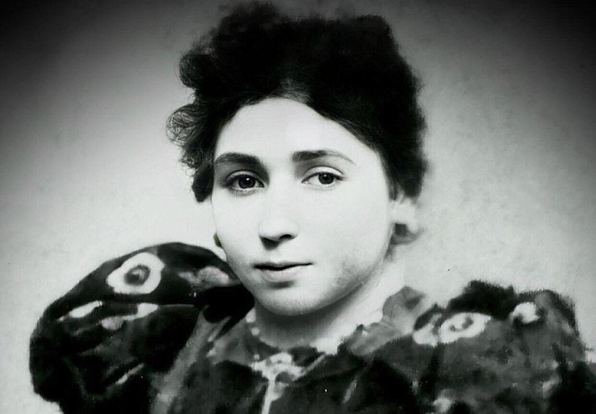 Viti 1932: Fundi tragjik i qëndistares së flamurit të Pavarësisë ...