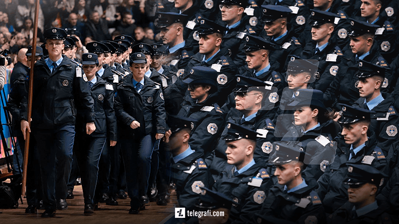 Ceremonia e diplomimit të 433 kadetëve të rinj të Policisë së Kosovës ...
