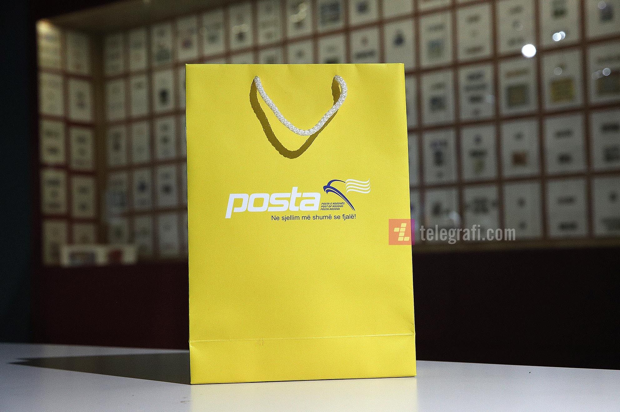 Vidhen para, pulla postare, e mbushje të telefonave në Postën e Kosovës ...