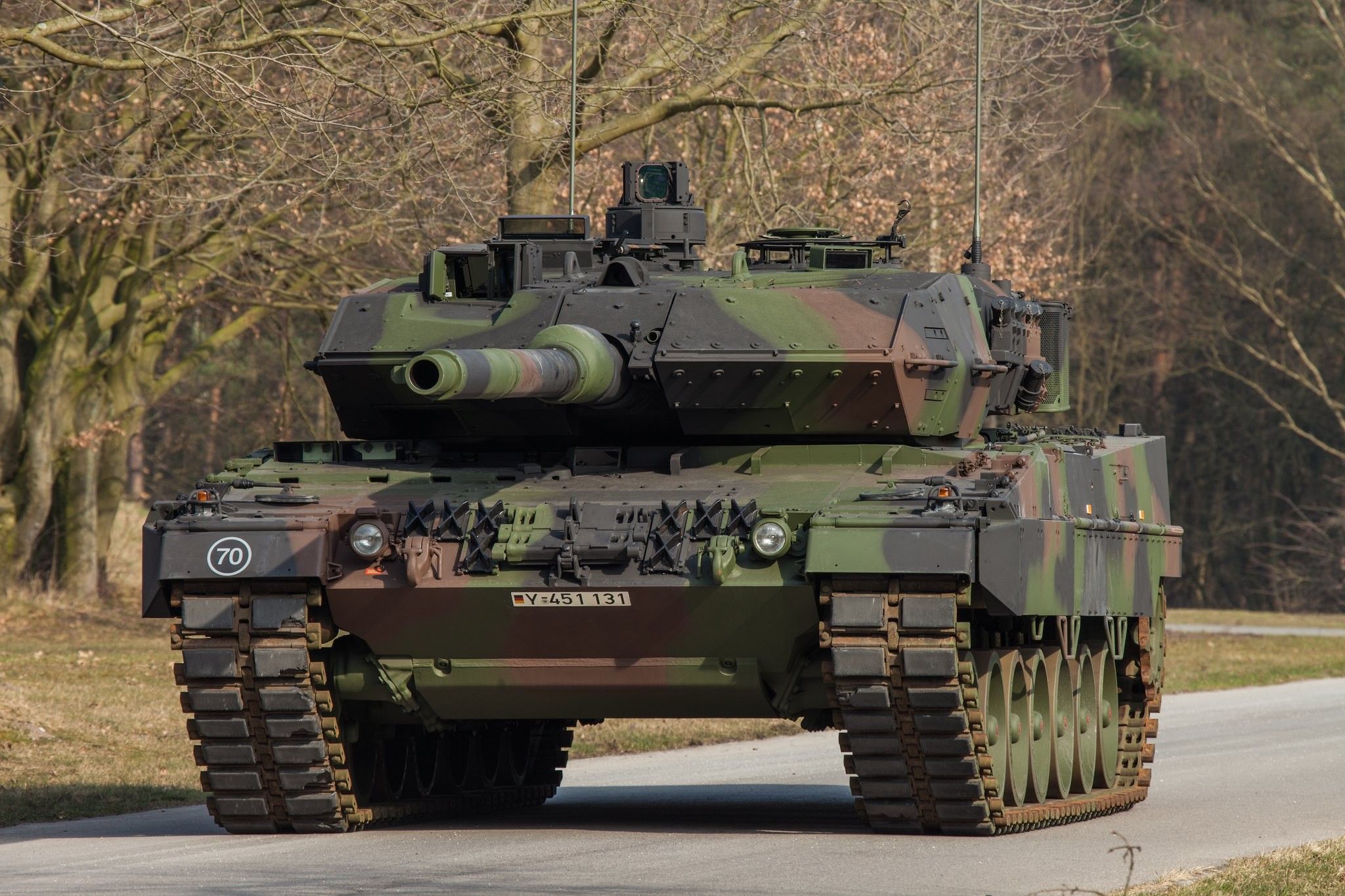 Sweden helps the Ukrainians with ten Leopard tanks and anti-aircraft ...
