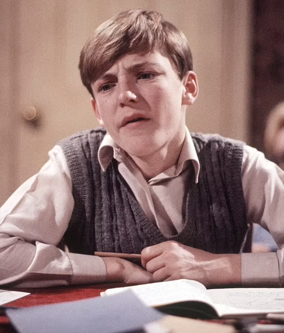 Aktori i “Grange Hill” dhe “Sweeney Todd”, Lee Whitlock ndërron jetë në ...