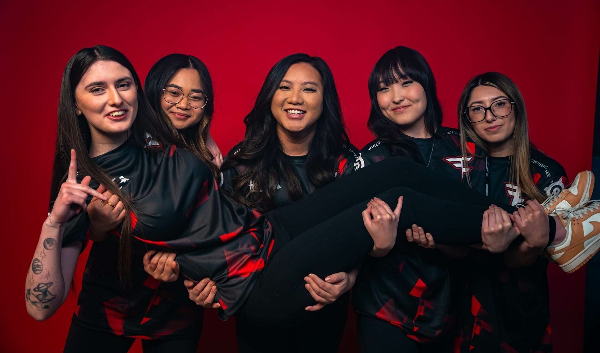 The organization FaZe Clan has signed the first team of women in the ...