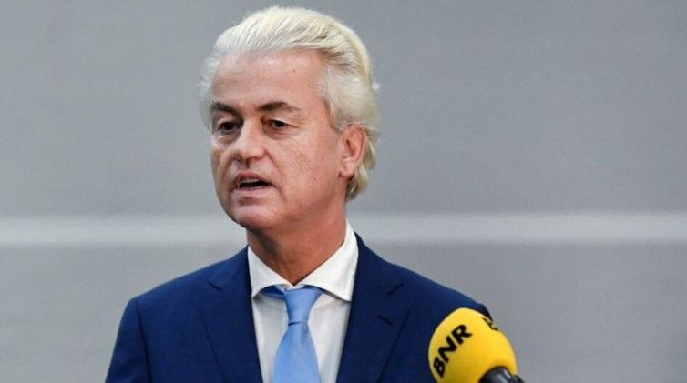 Një alarm për bombë shkaktoi evakuimin e ndërtesës së parlamentit ...