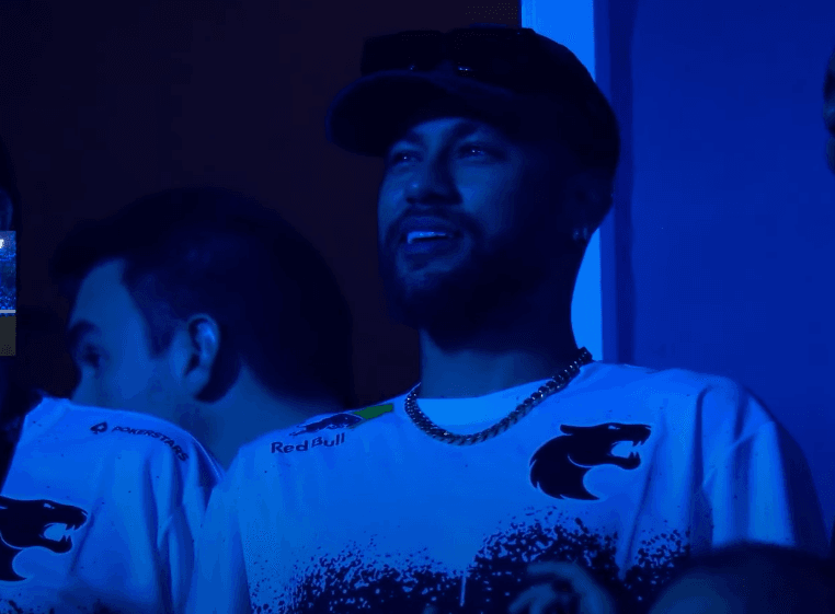 Neymar was present at the professional CS:GO match in support of the ...