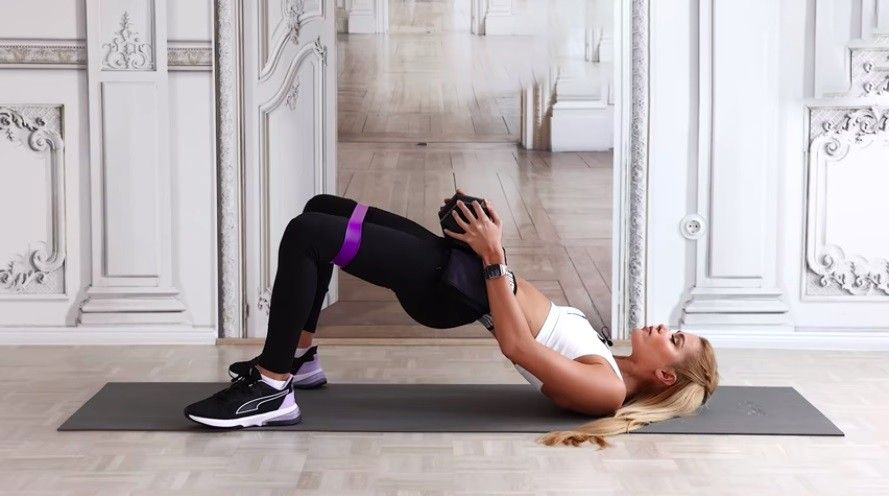 Do you want a firm and rounded butt? 10 minutes of exercise you should ...